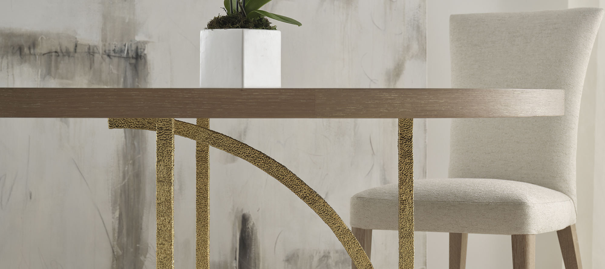 Conform Table by Baker Luxe - BAA4339 | Baker Furniture