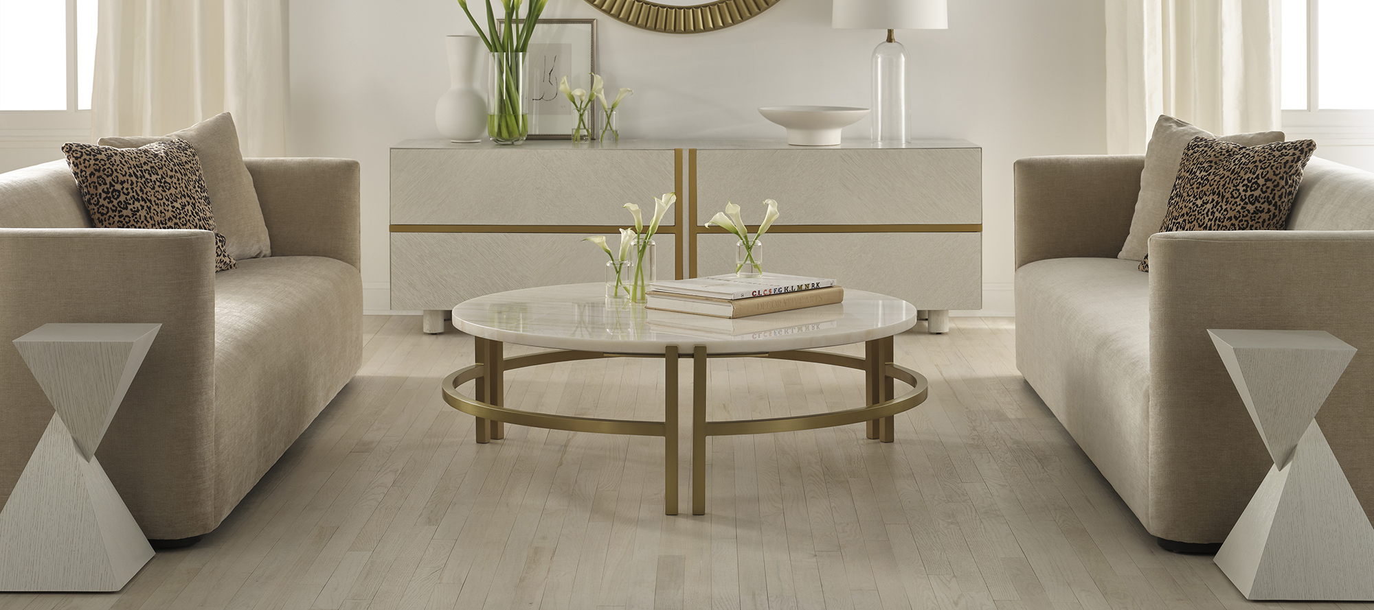 Parlor Sofa by Baker Luxe - BAA4406S | Baker Furniture